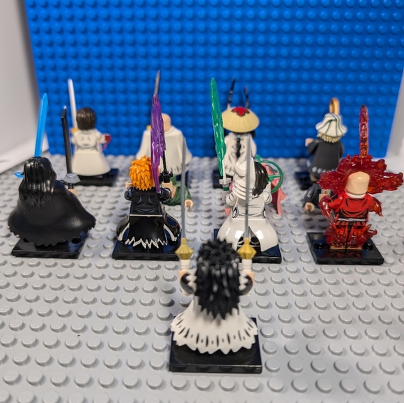 unbranded | Toys | 8 Minifigures Bleach Anime Building Block Toys ...